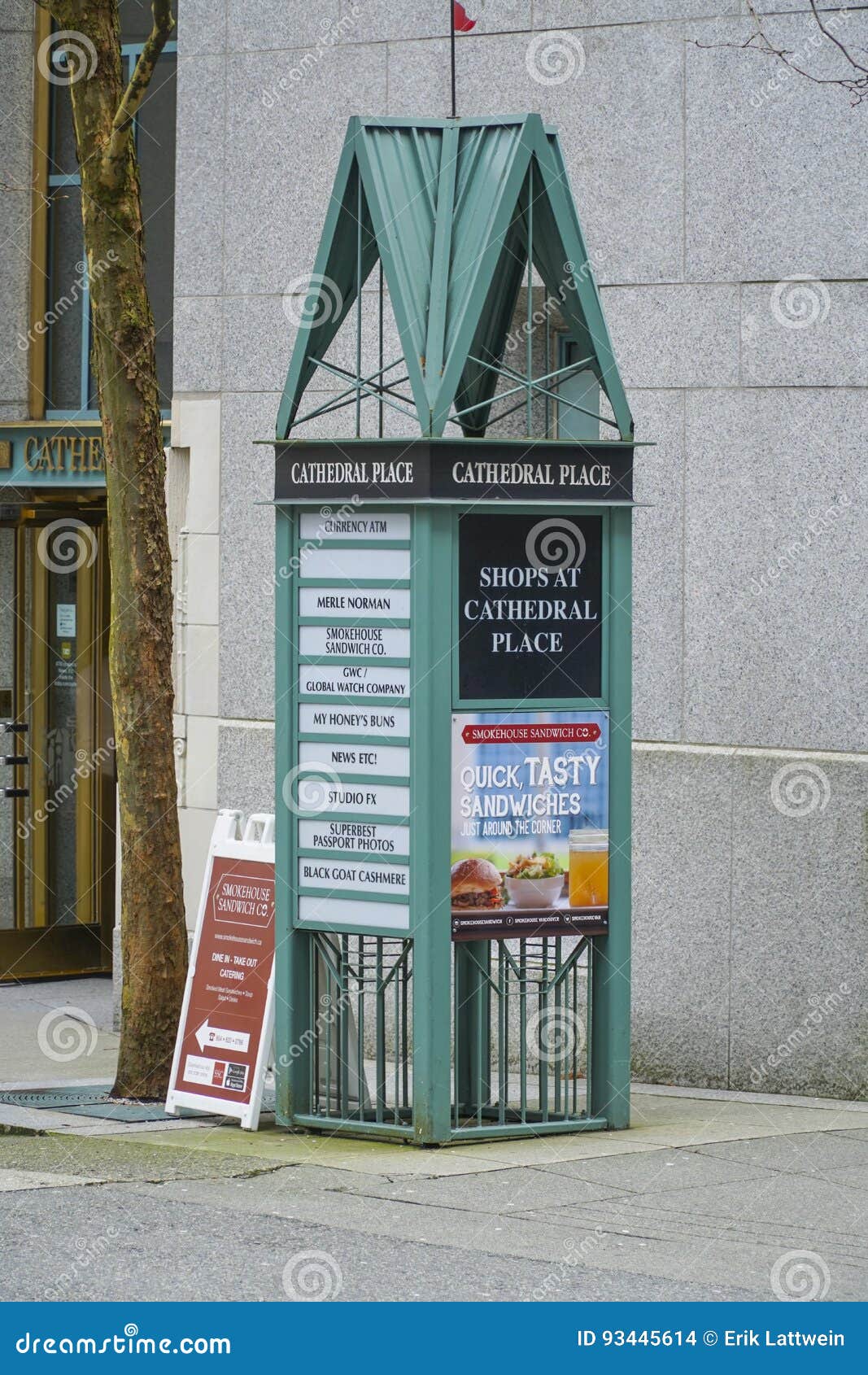 Cathedral Place in Vancouver - VANCOUVER - CANADA - APRIL 12, 2017 ...