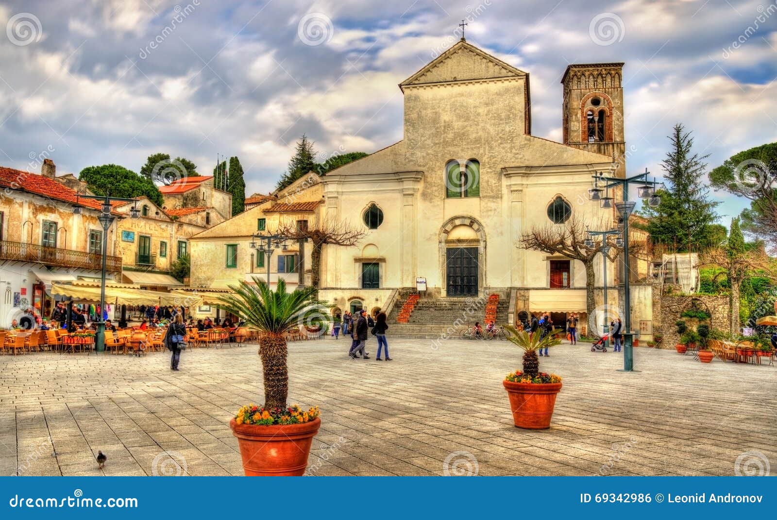 Cathedral of Ravello, Amalfi Coast, Italy Editorial Photo - Image of ...