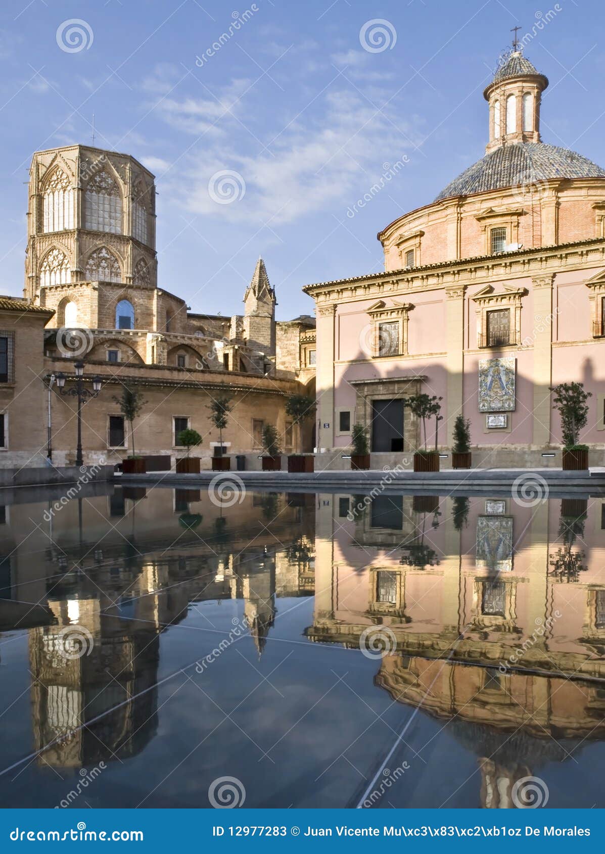 Cathedral of Valencia stock image. Image of destination - 12977283