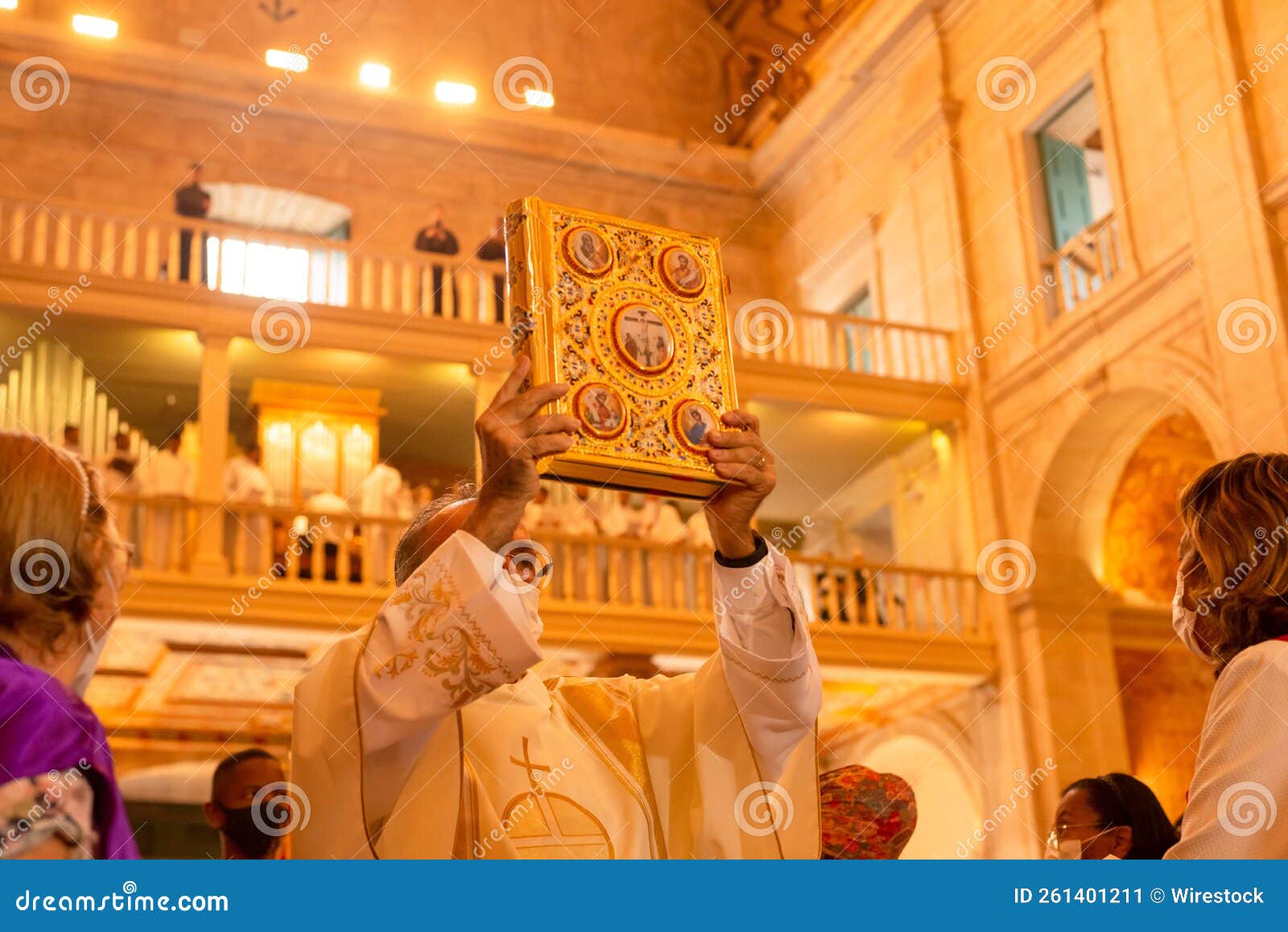 Catholics and Priests Praying Inside the Basilica Cathedral Editorial ...