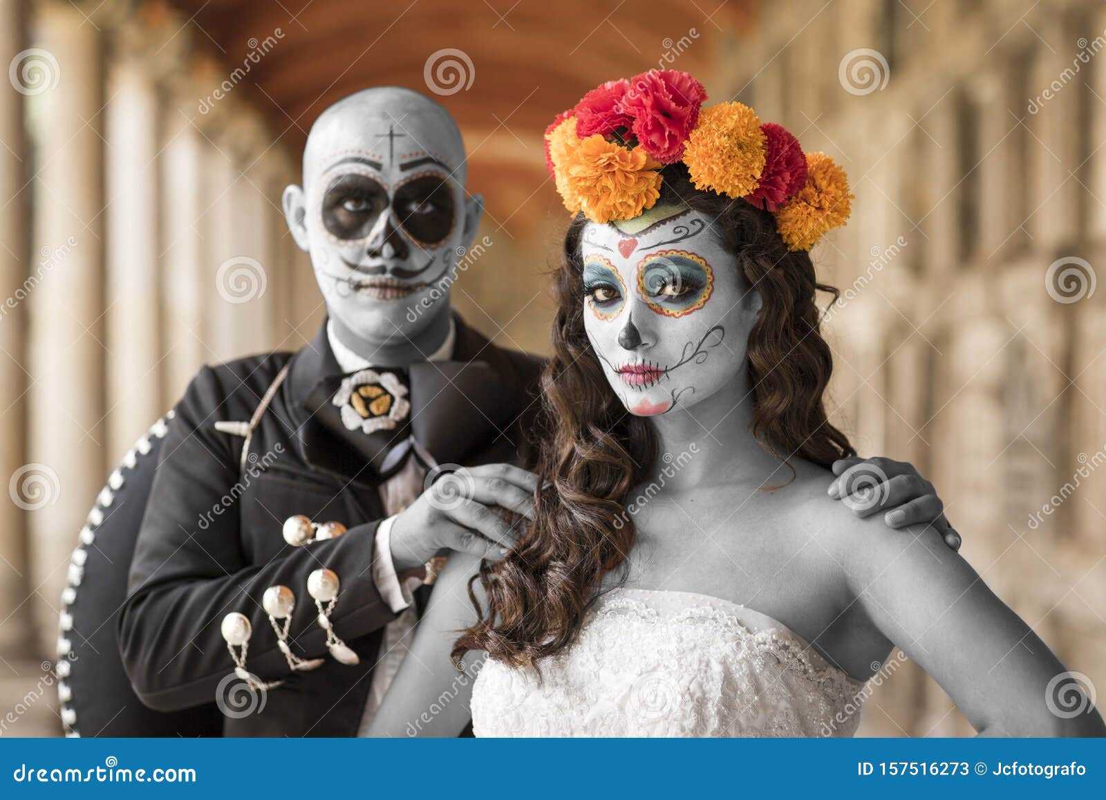 Catrin Y Catrina En El Cementerio Imagen de archivo - Imagen de catrina, horror: 157516273