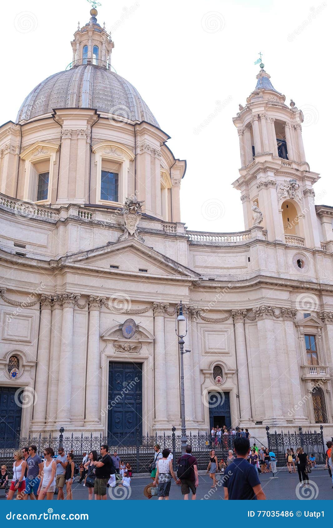 Cattedrale Sulla Piazza Navona a Roma Fotografia Editoriale - Immagine ...