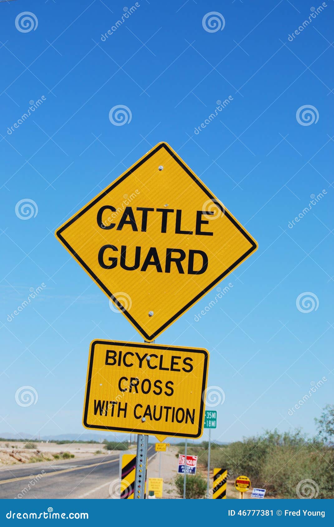Cattle guard sign stock image. Image of yellow, notice - 46777381