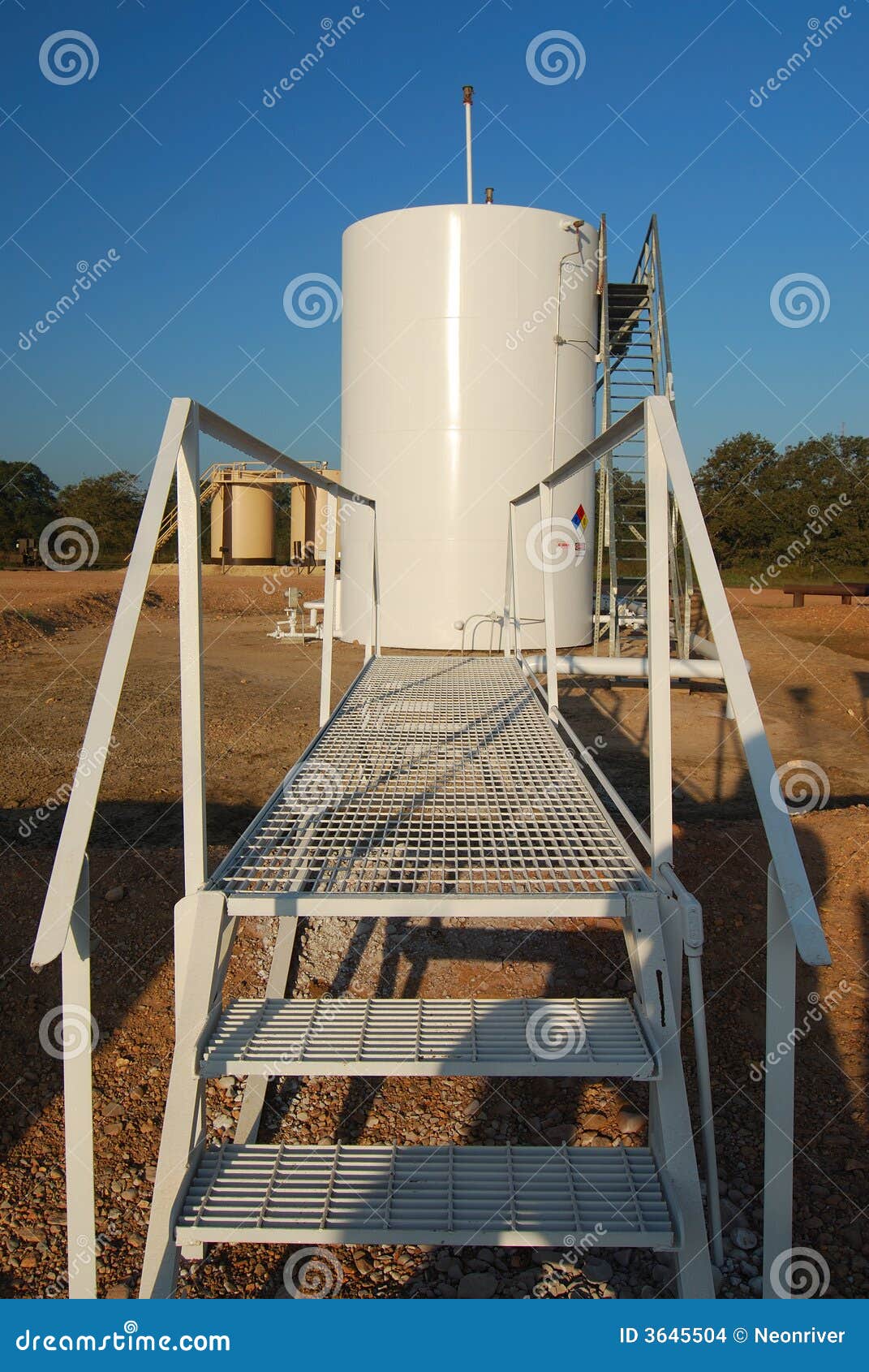 Catwalk View of an Oil Tank Stock Photo - Image of refinery, white: 3645504