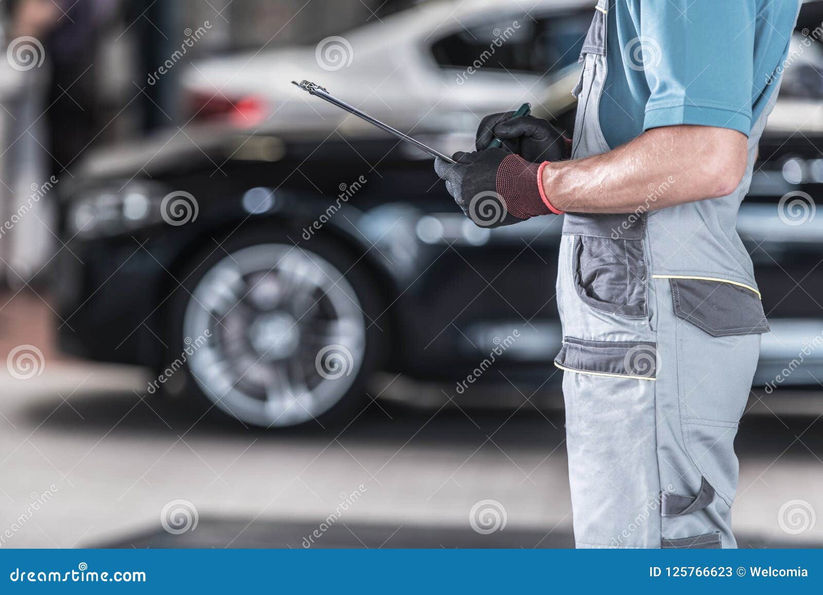 Vehicles Maintenance Work stock image. Image of lift - 125766623