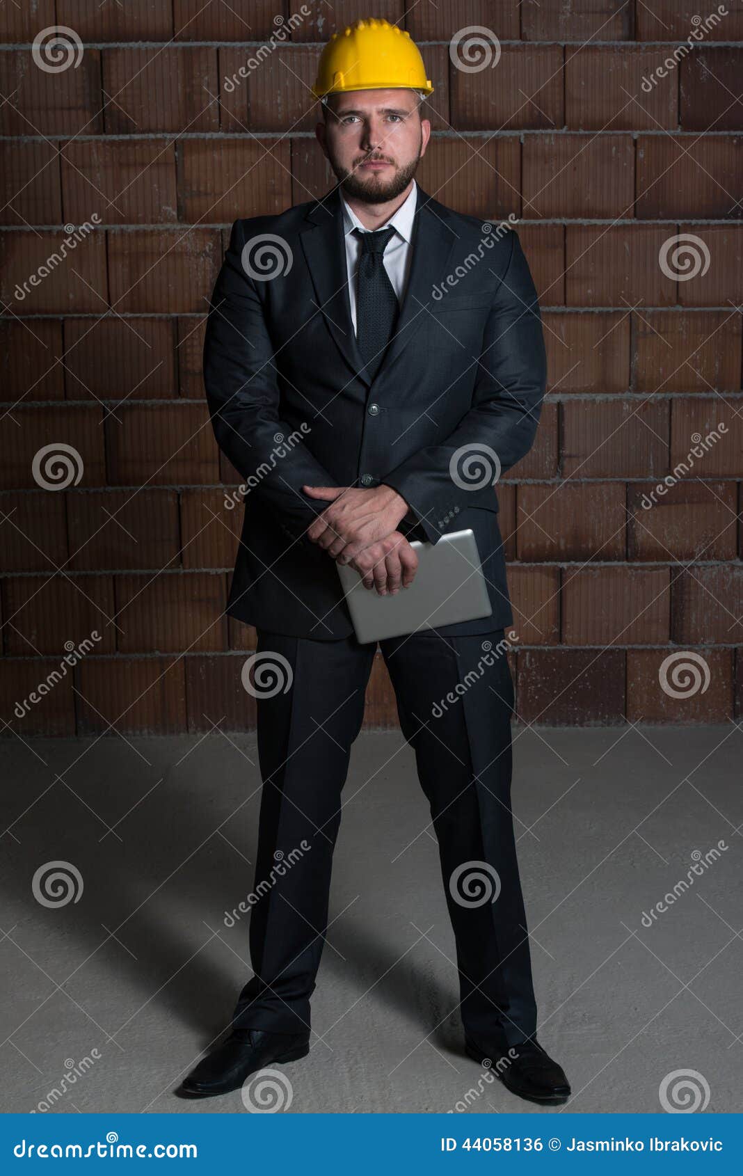 Caucasian Male Construction Manager with Tablet Pc Stock Photo - Image ...