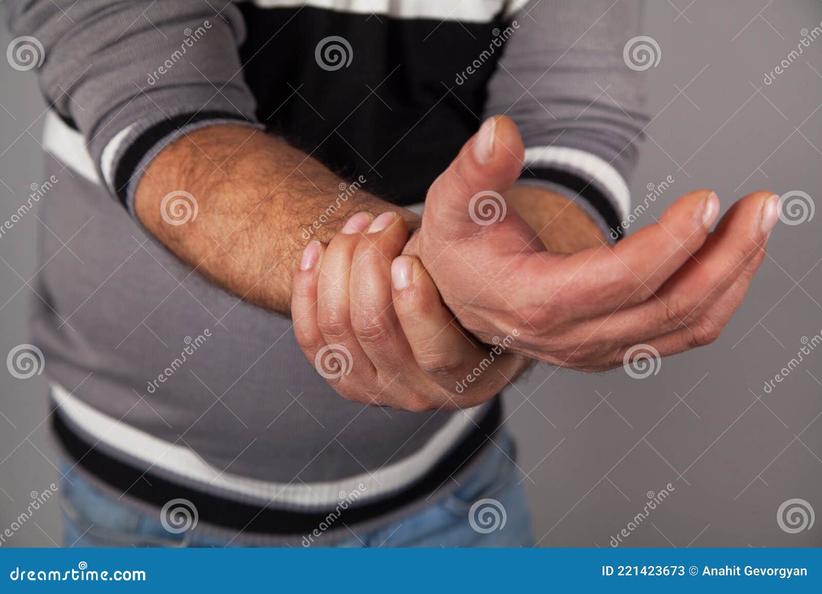 Caucasian Man with Hand Pain Stock Image - Image of swelling, healthy ...