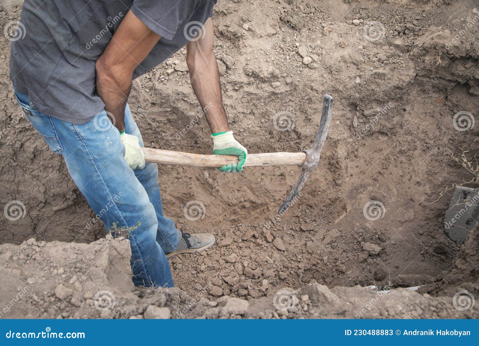 Caucasian Worker Digging a Hole Stock Image - Image of dirty, person ...