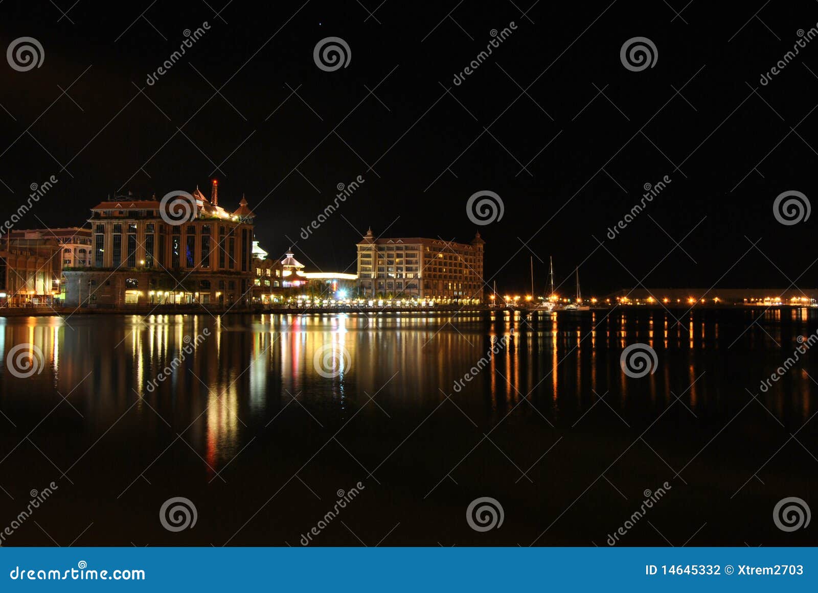 Caudan Waterfront at Night stock photo. Image of lights - 14645332