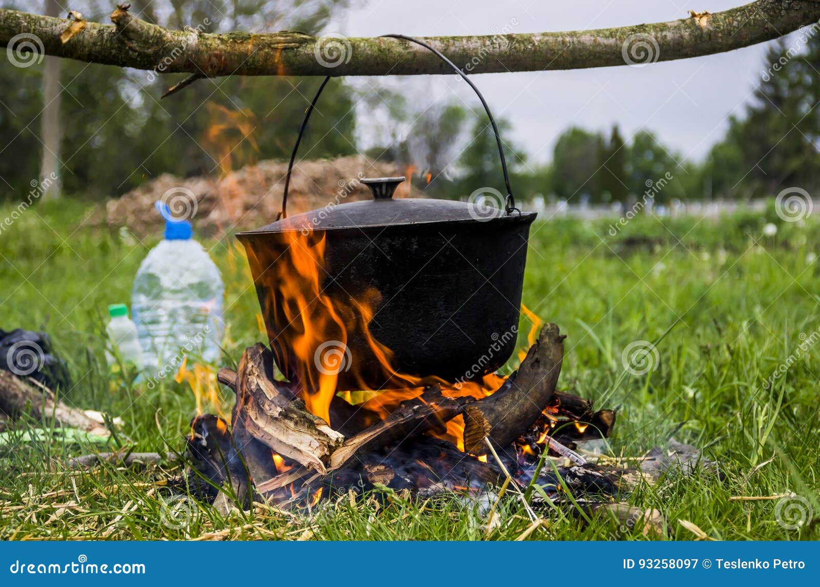 Cauldron on campfire stock image. Image of natural, camping - 93258097
