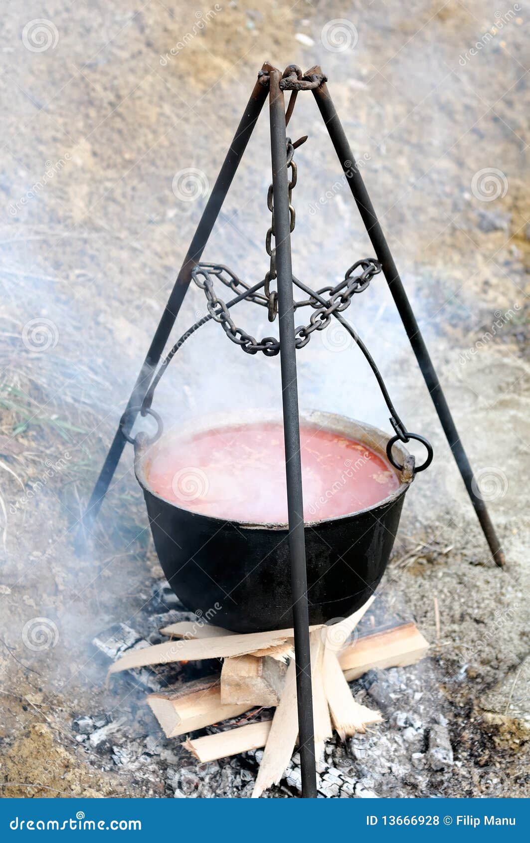 Cauldron on the fire stock photo. Image of black, iron - 13666928