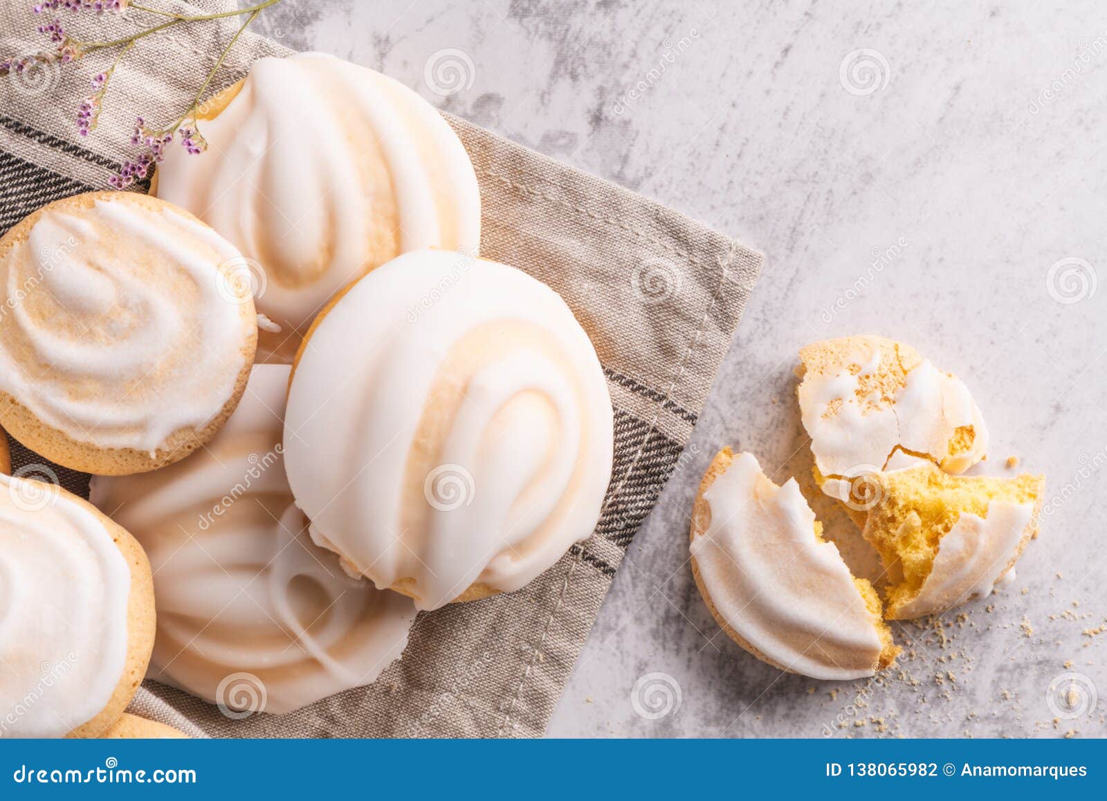 Cavacas Portugueses De Los Dulces Foto de archivo - Imagen de dulce ...