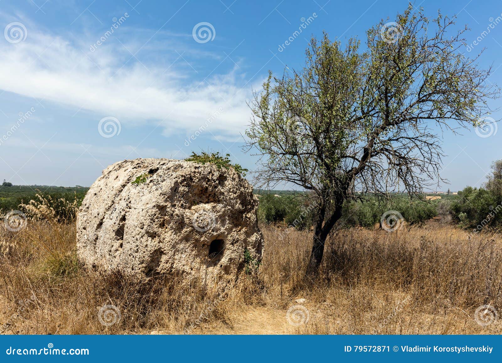 Cave di Cusa stone quarry stock image. Image of cusa - 79572871