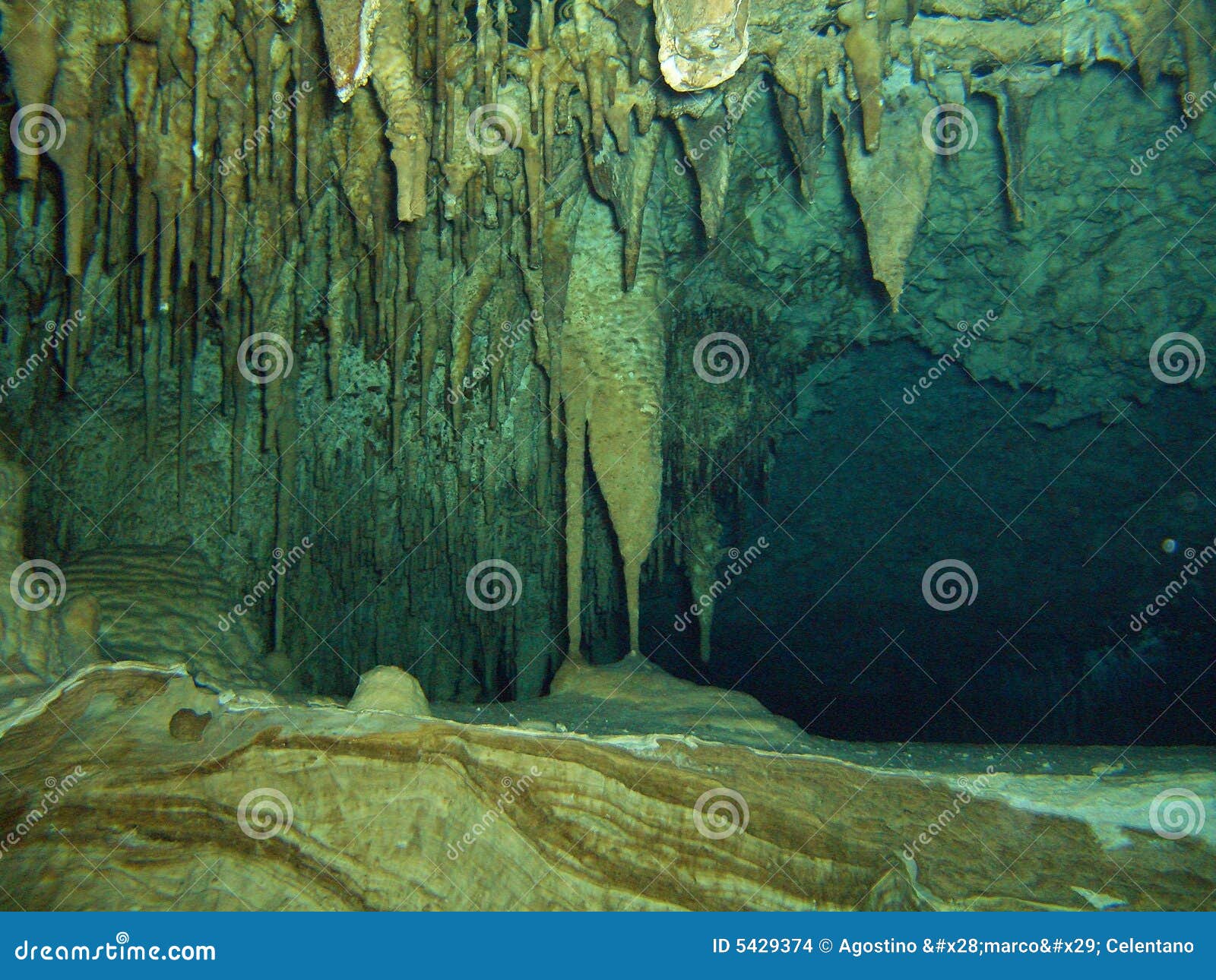 Cave diving III stock photo. Image of exploration, cavern - 5429374