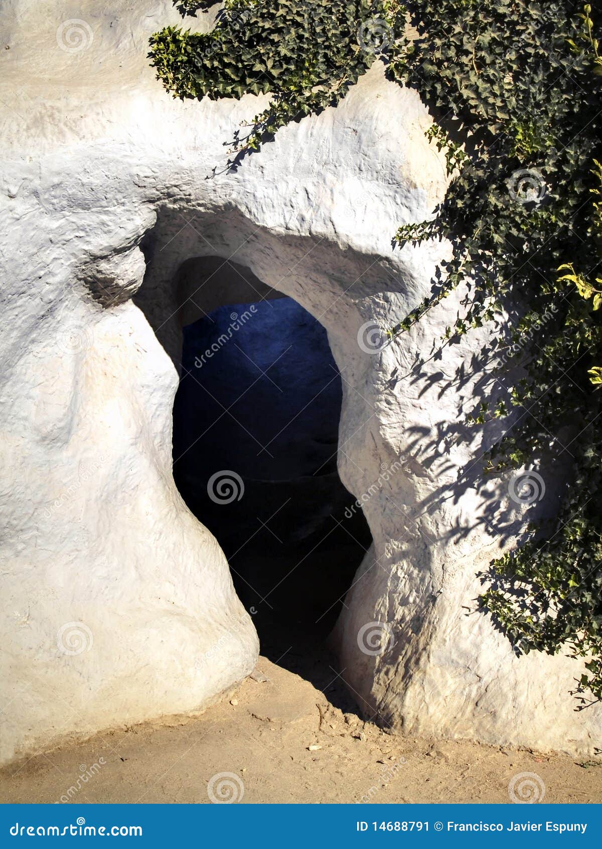Cave entry stock image. Image of mystery, wall, cave - 14688791