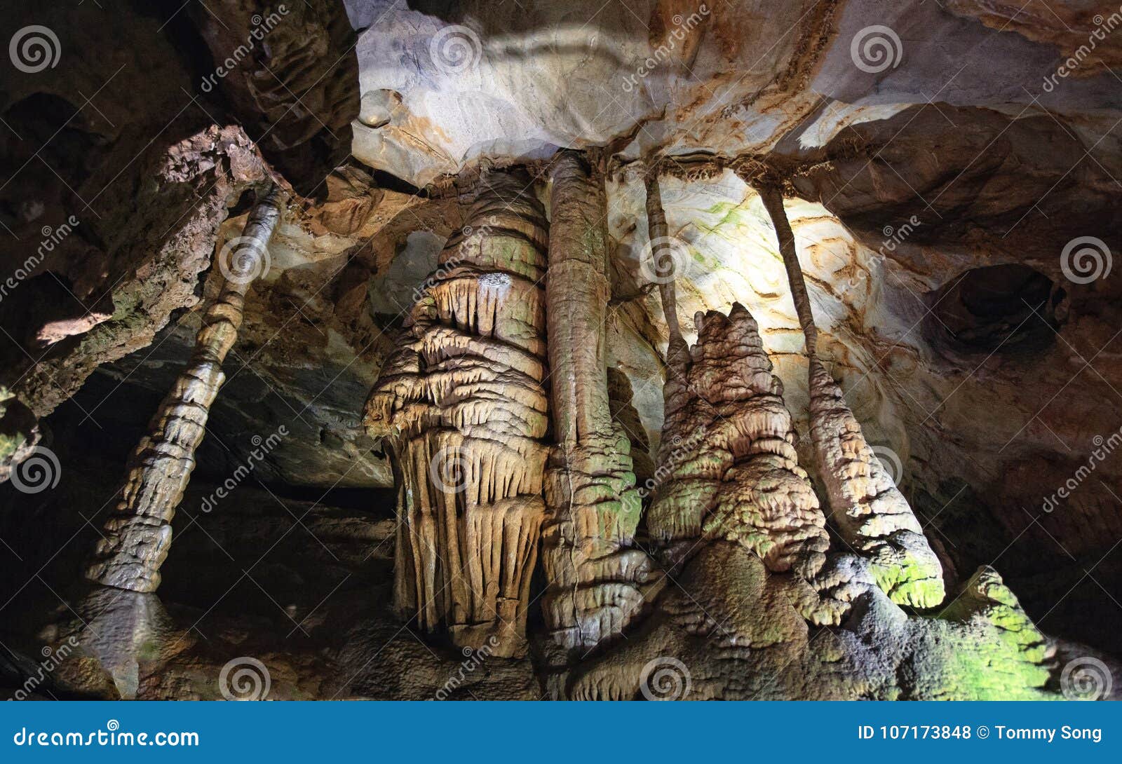 Cave Formations in Limestone Cavern Stock Photo - Image of stalactite ...