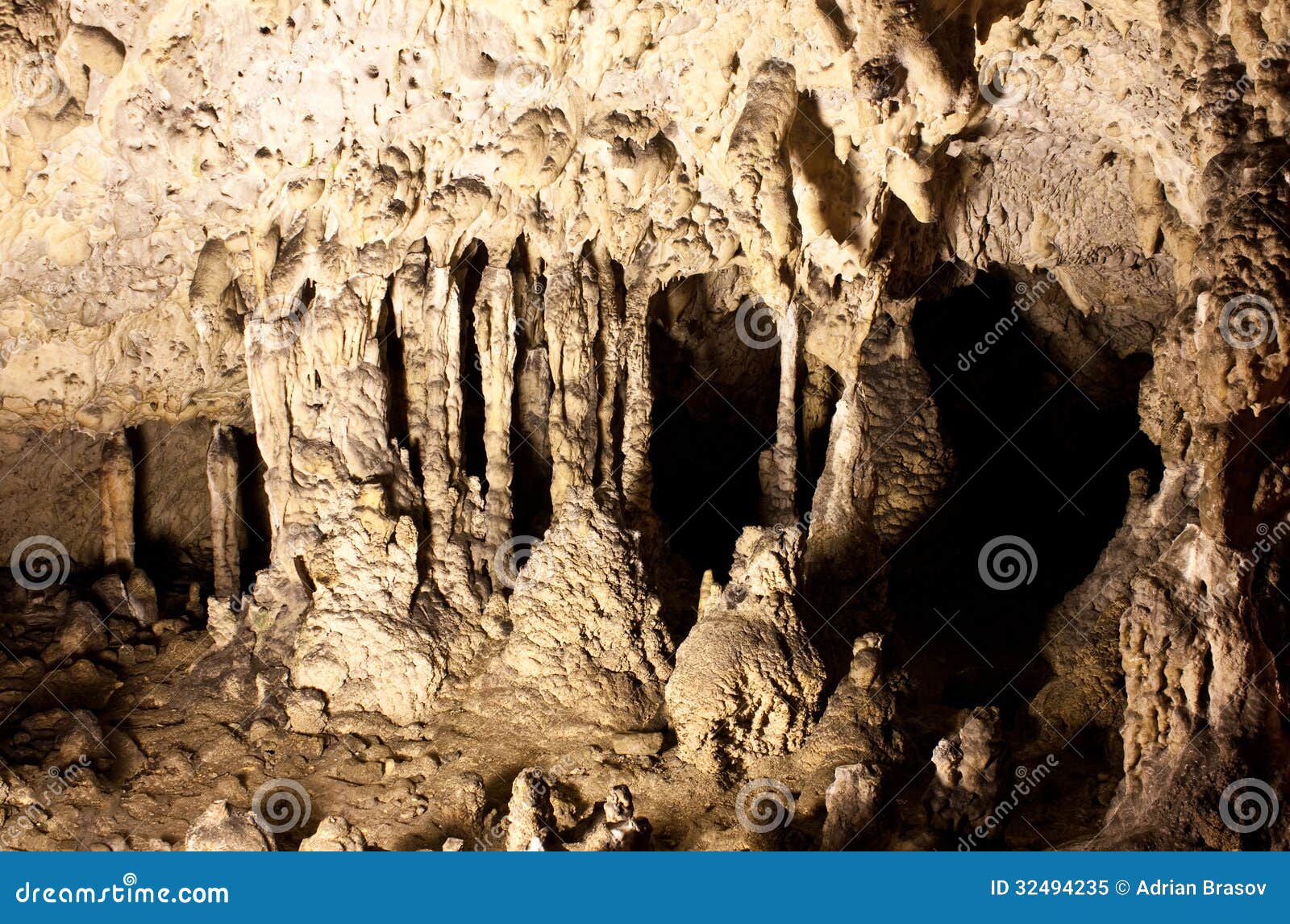 Cave formations stock image. Image of limestone, cave - 32494235
