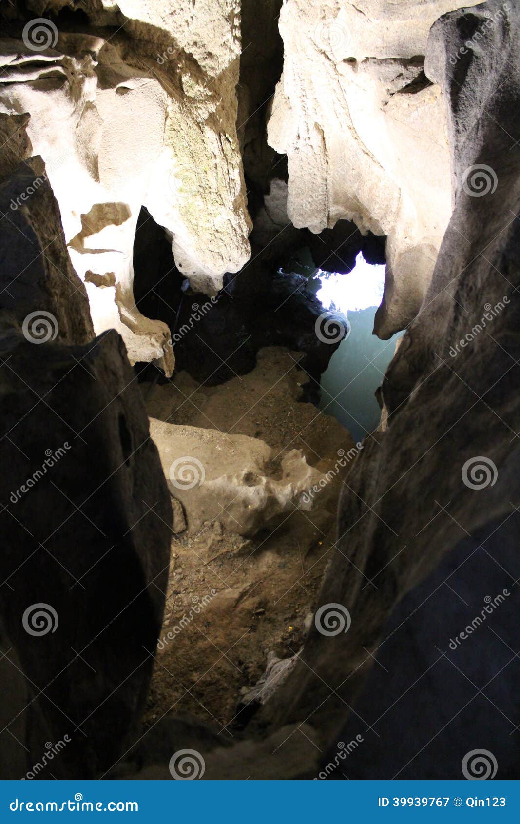 Cave Hole shape stock image. Image of small, shadown - 39939767
