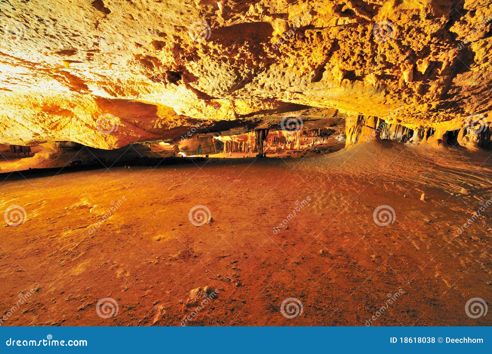 Cave inside a cavern stock photo. Image of caverns, architecture - 18618038