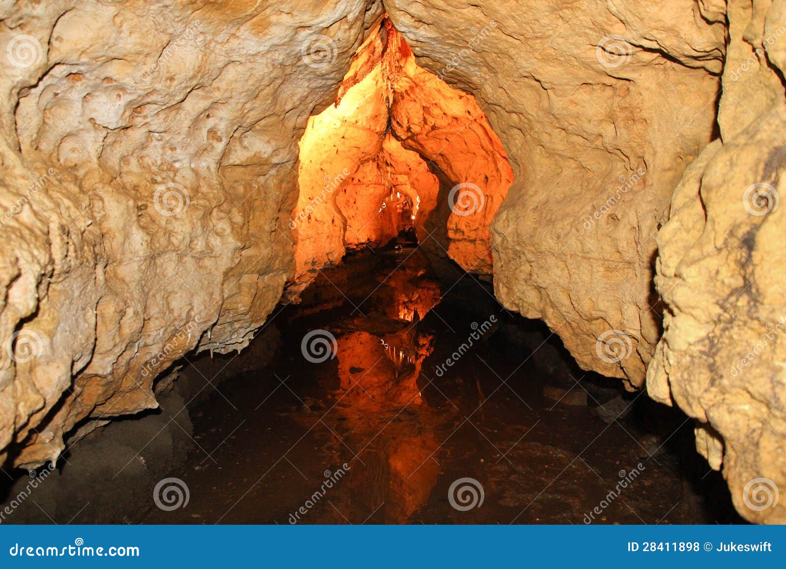 Cave of the Mounds, Madison, Wisconsin Stock Photo - Image of fall ...