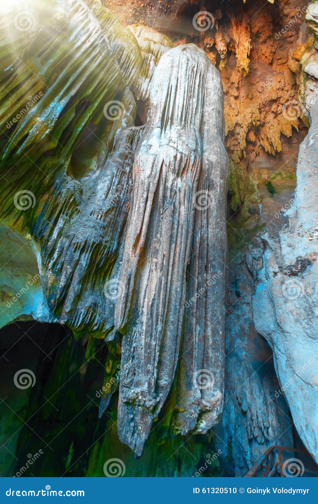 Cave Stalactites and Stalagmites Stock Photo - Image of rock, formation ...