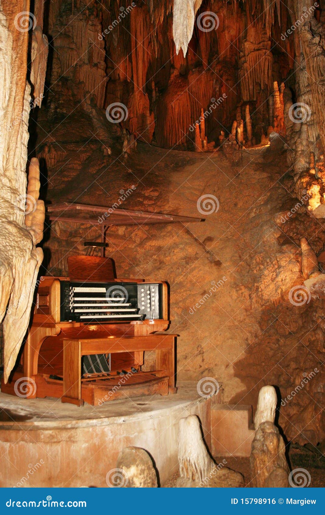 Cavern Organ stock photo. Image of organ, stalactite - 15798916