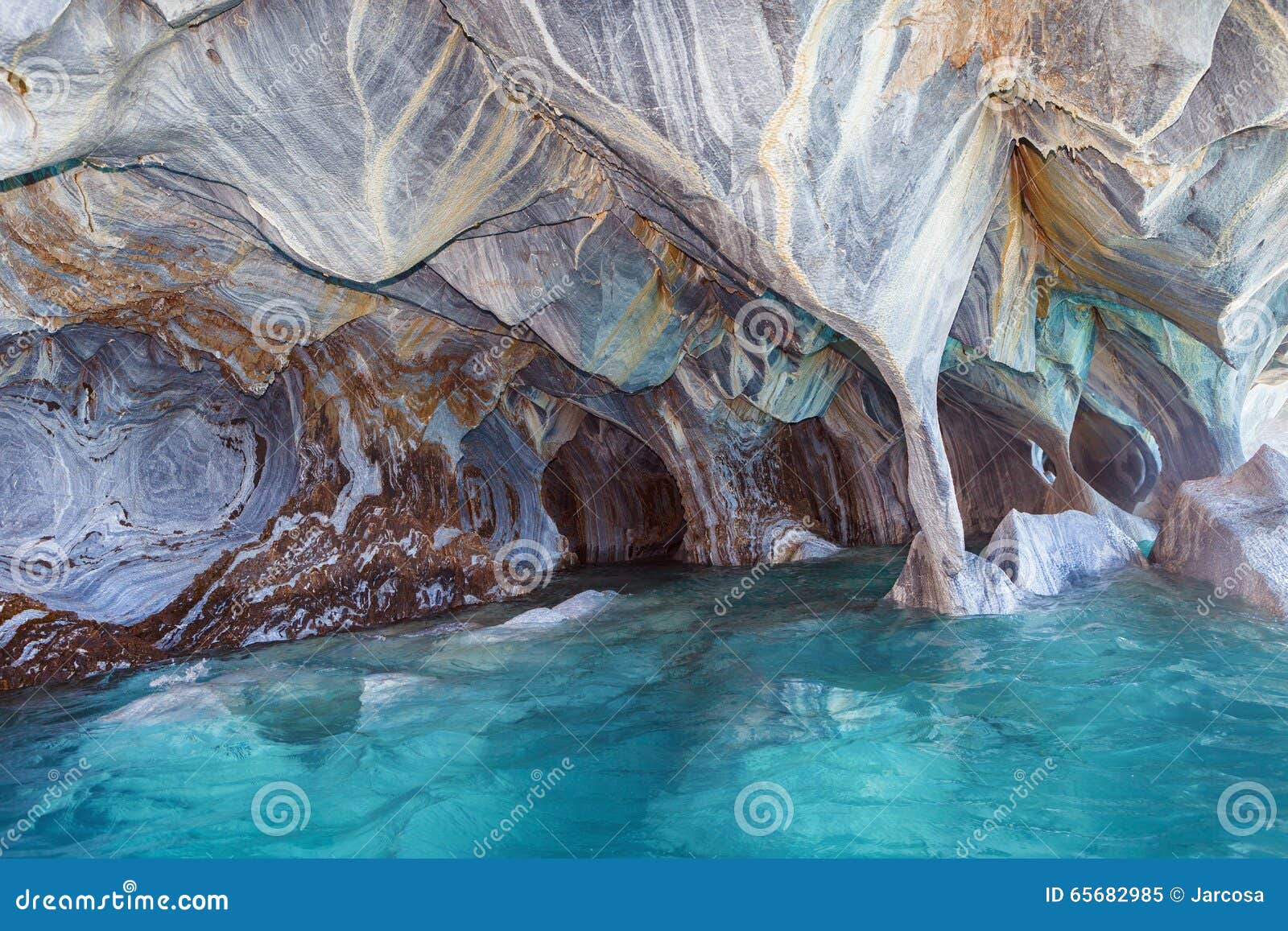 Cavernes De Marbre, Chilena De Patagonia Image stock - Image du azur ...