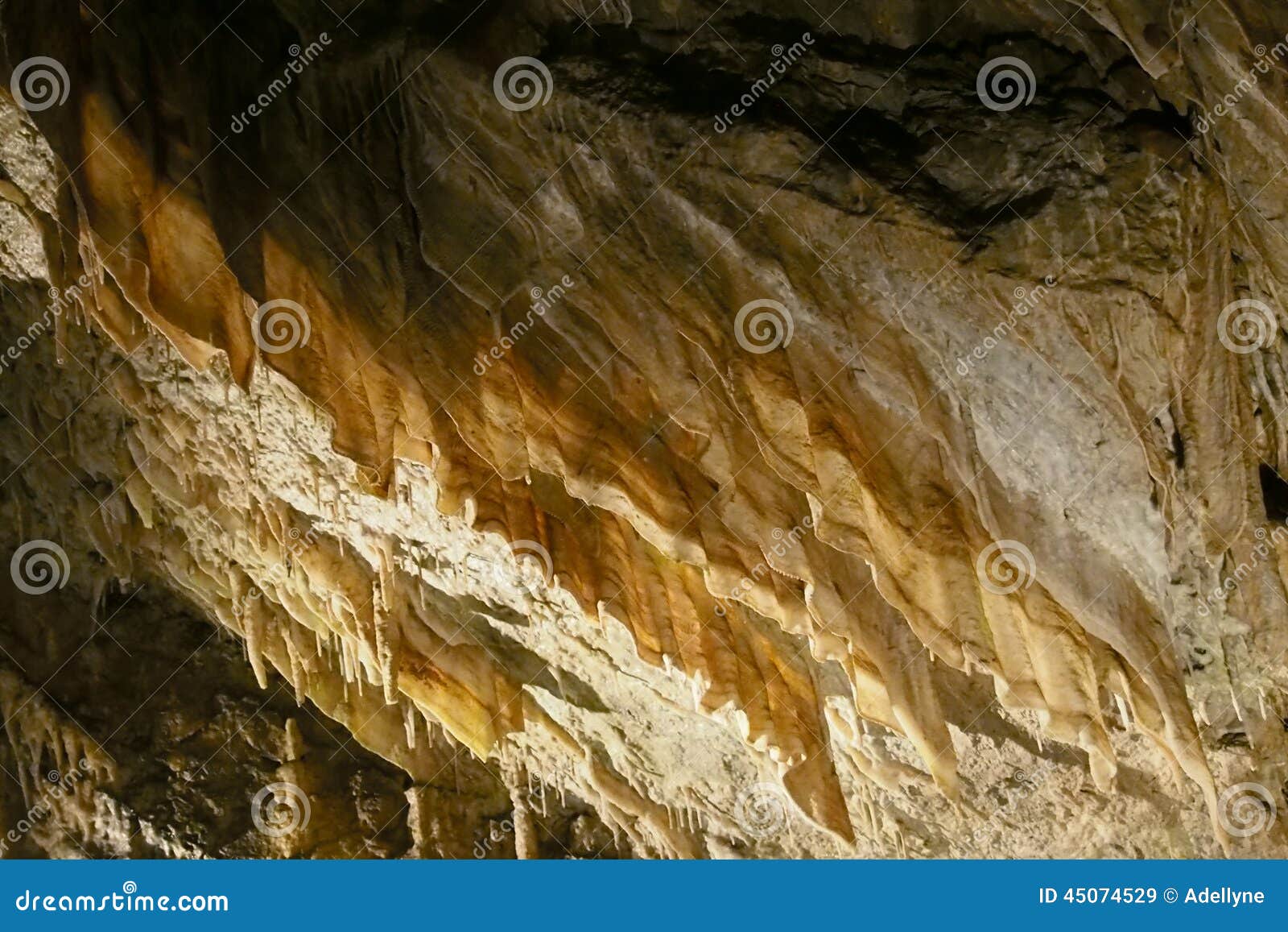 Caves of Han-sur-Lesse stock image. Image of grottes - 45074529