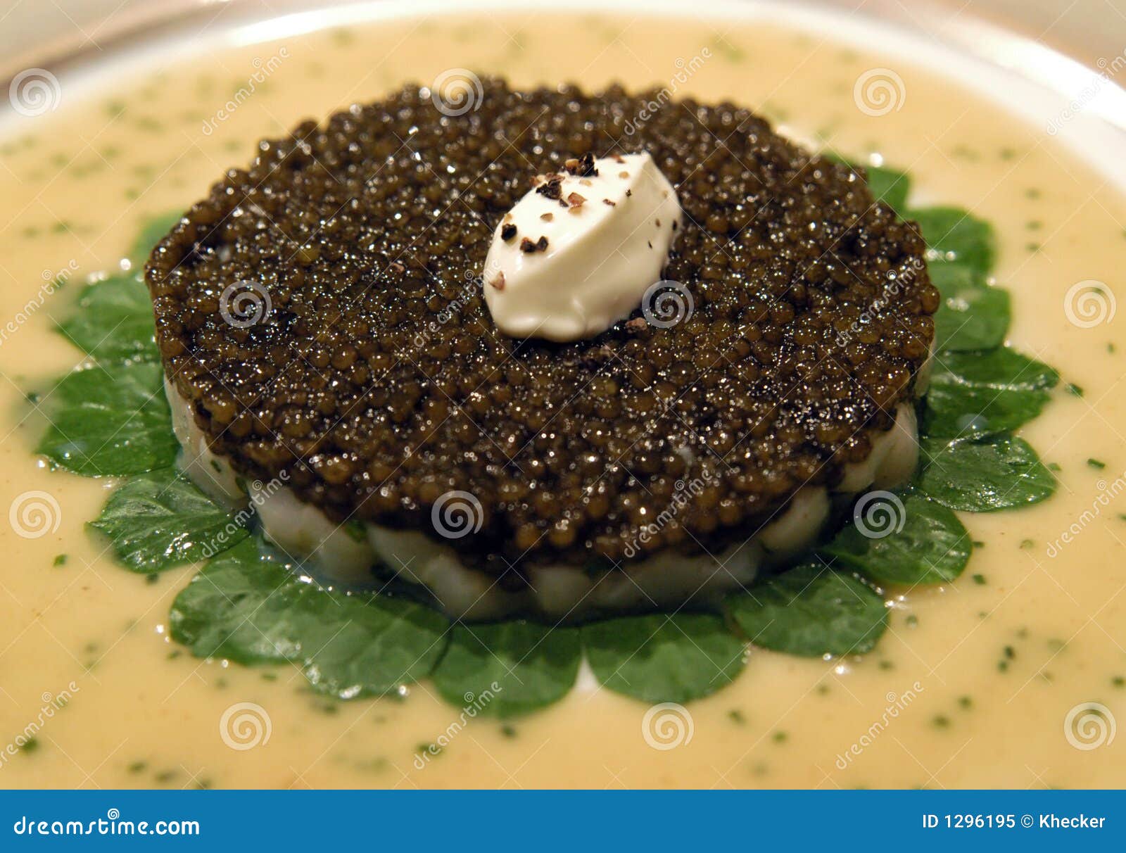 Caviar imagem de stock. Imagem de prato, jantar, alimento - 1296195