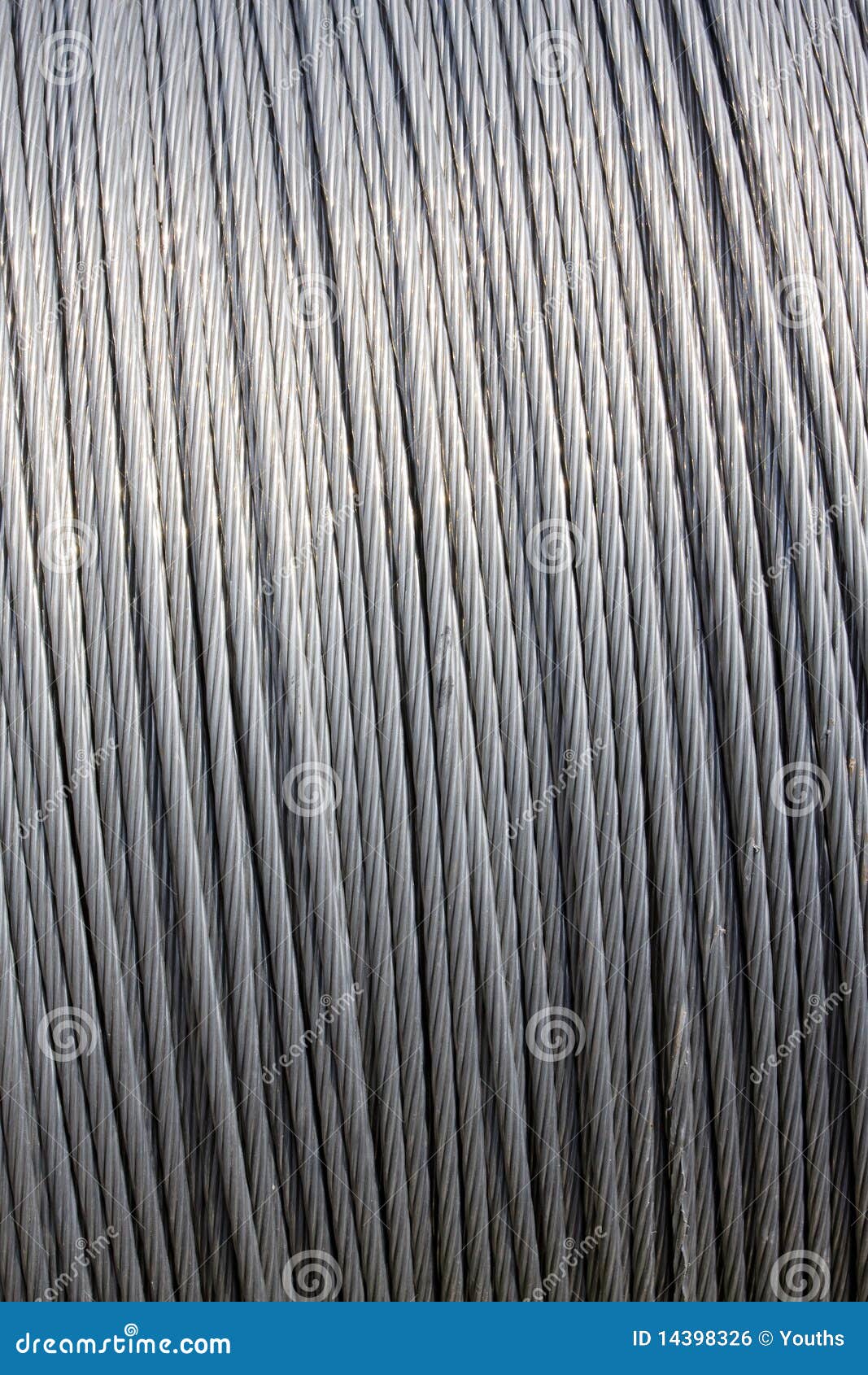 Cavo del filo di acciaio fotografia stock. Immagine di trasporto - 14398326