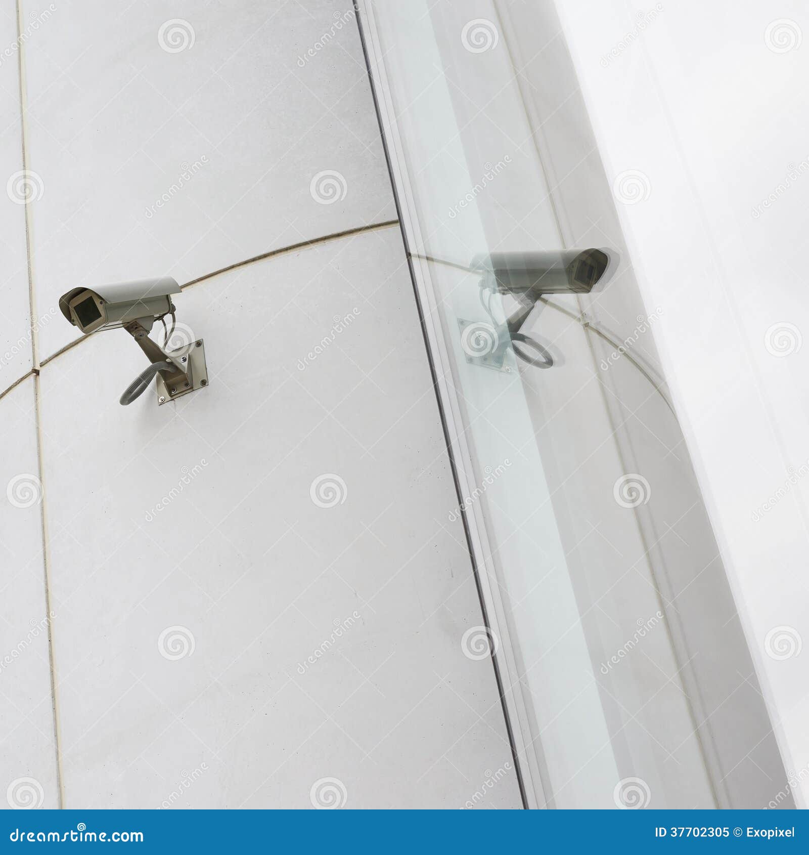 CCTV camera on the wall stock image. Image of protect - 37702305