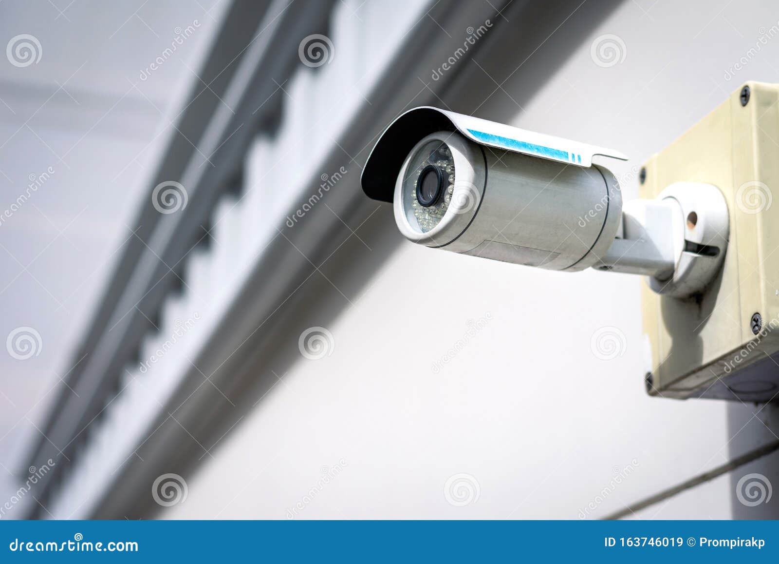 CCTV Security Camera on Building Wall Stock Image - Image of equipment ...