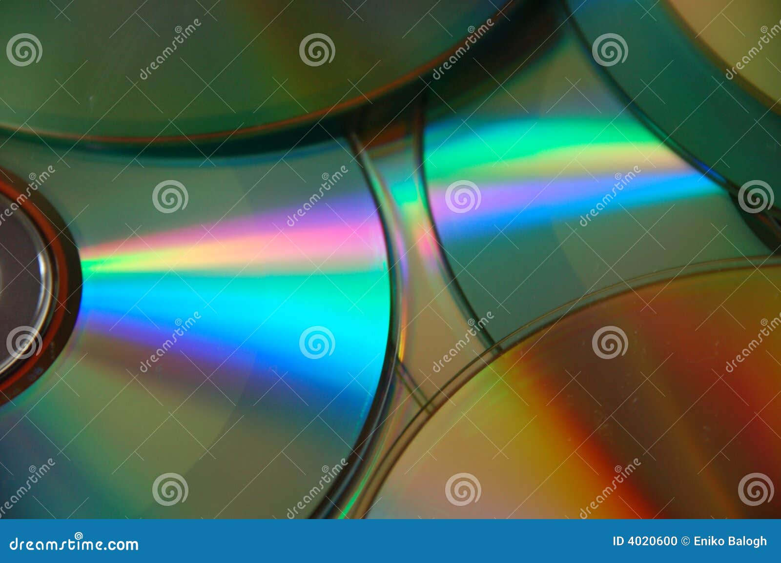 CDs illustration stock. Illustration of technologie, ordinateur - 4020600