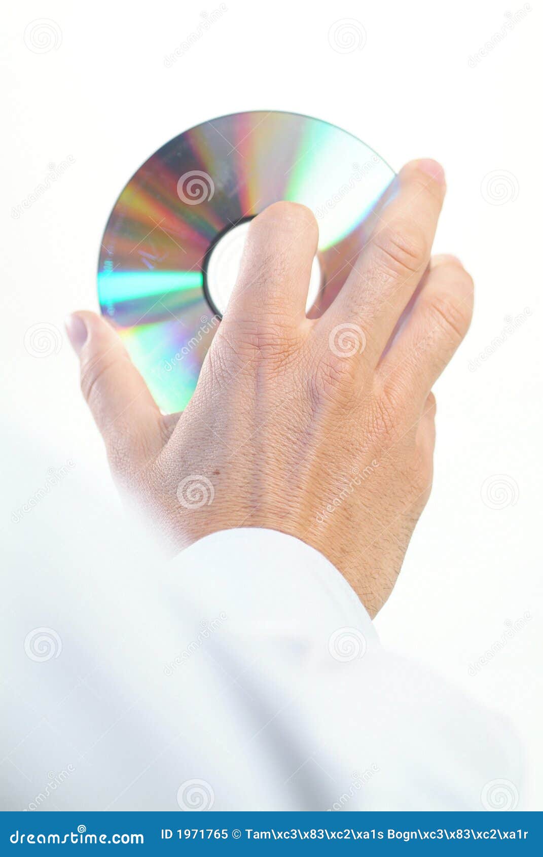 Cd_in_hand image stock. Image du ordinateur, contrat, main - 1971765
