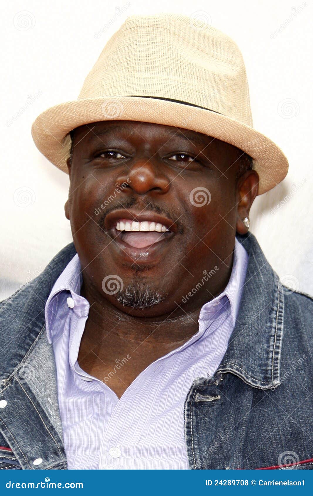 Cedric editorial stock photo. Image of grauman, premiere - 24289708