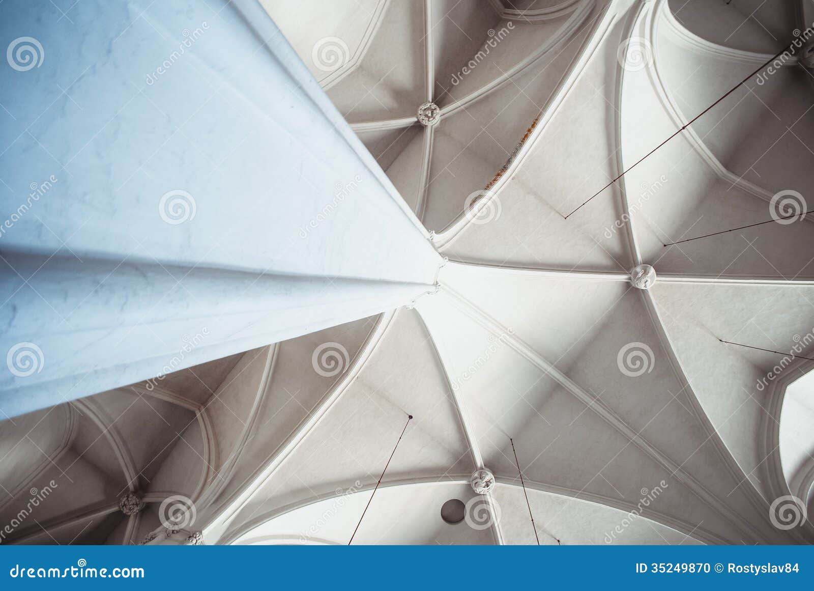 Ceiling and column stock photo. Image of architecture - 35249870