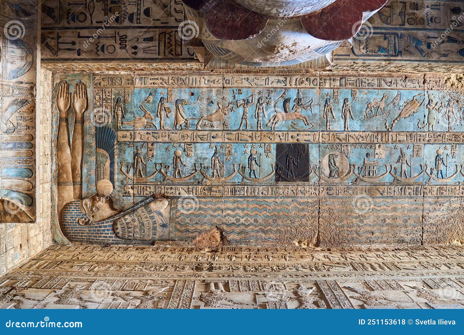 Ceiling of Dendera Temple stock photo. Image of hathor - 251153618