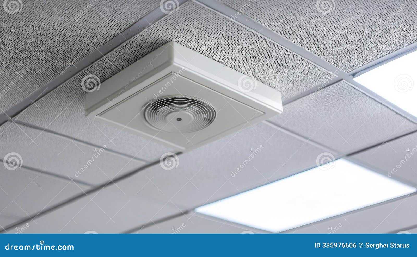 Ceiling Mounted Cassette Type Air Conditioner And Modern Lamp Light On ...