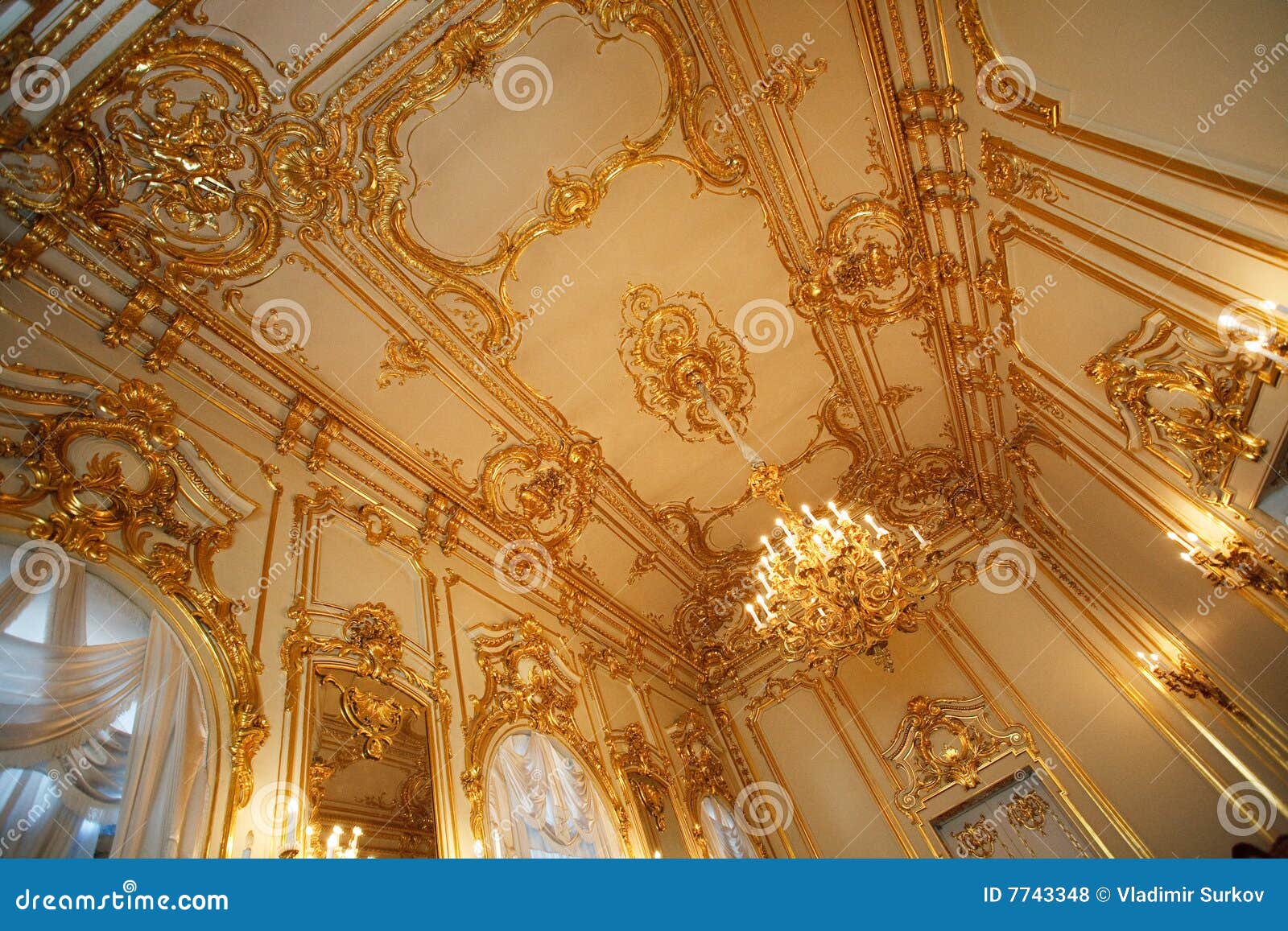Ceiling in the palace editorial stock photo. Image of grand - 7743348