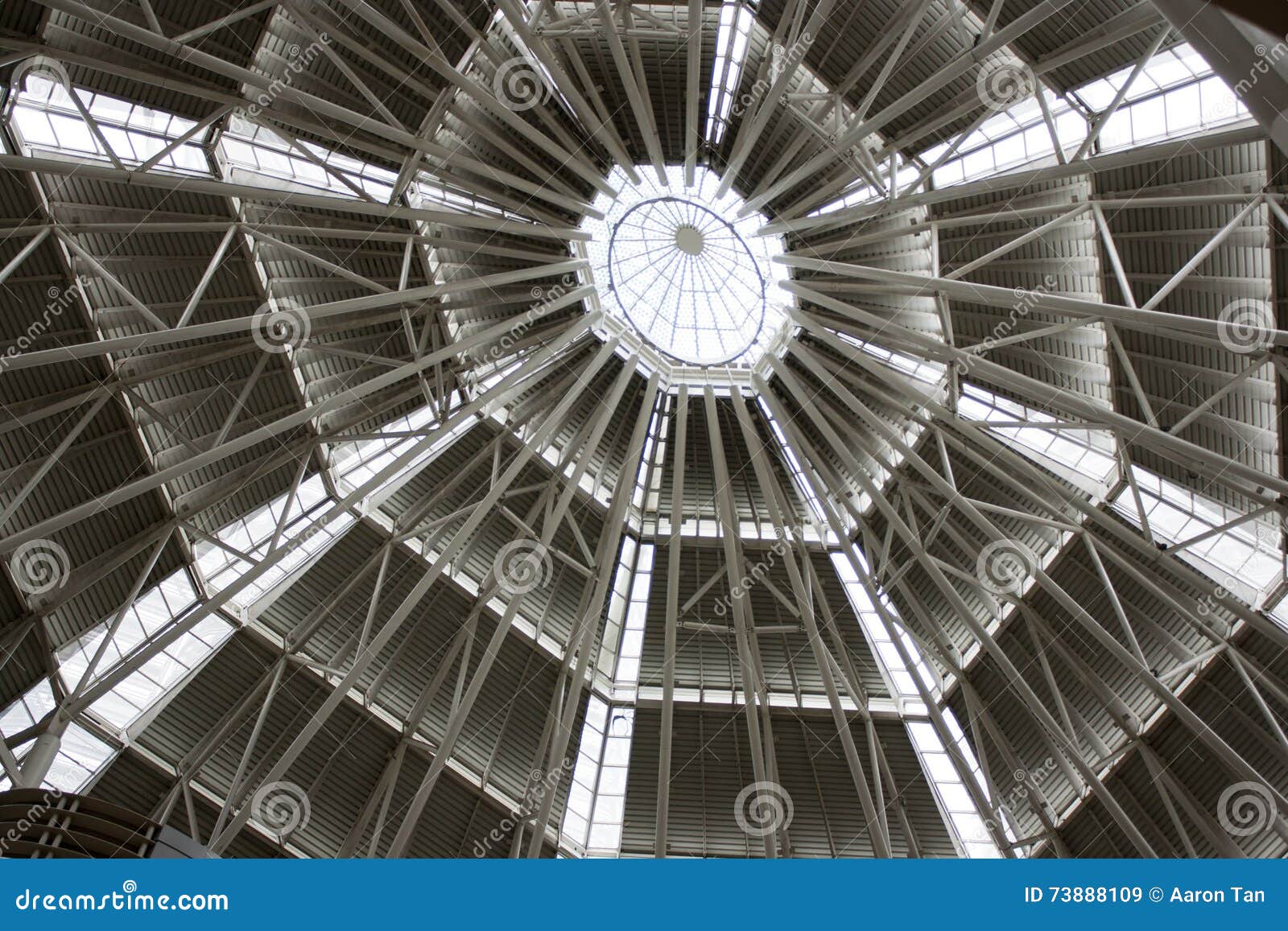 Ceiling at Petronas Tower stock image. Image of celing - 73888109