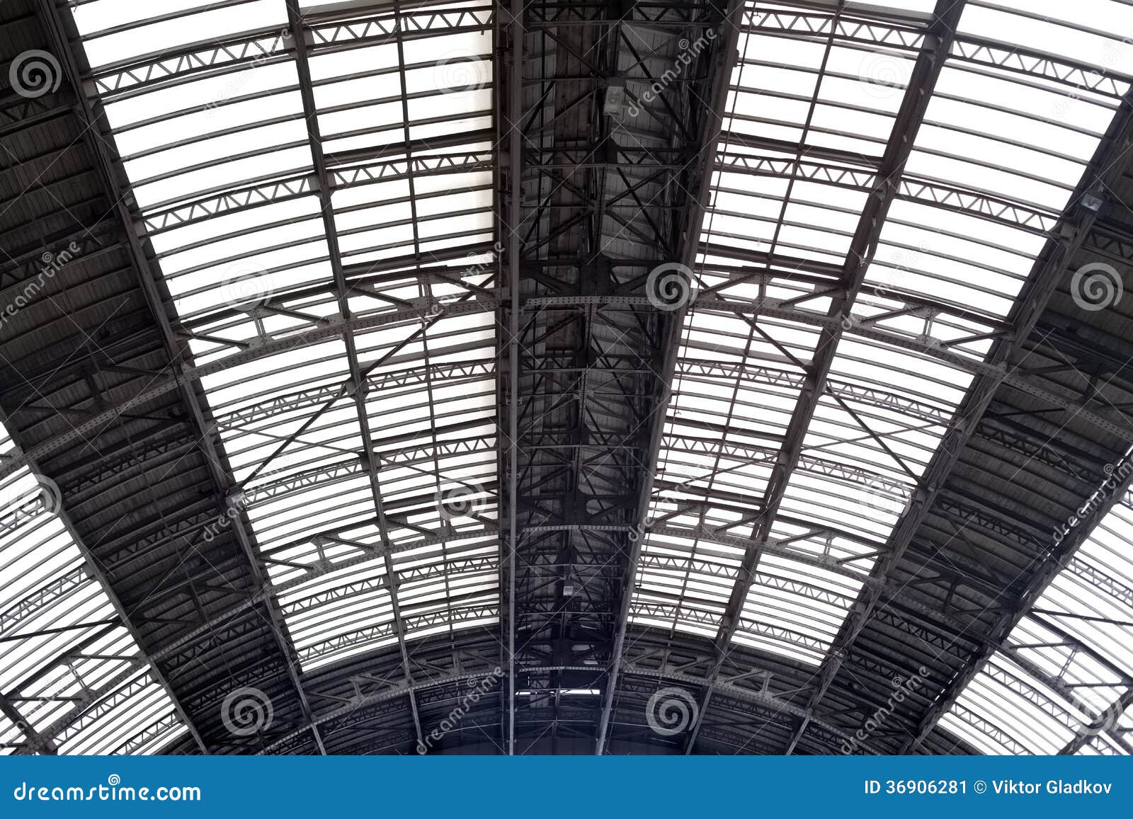 Ceiling in railway station stock image. Image of corridor - 36906281