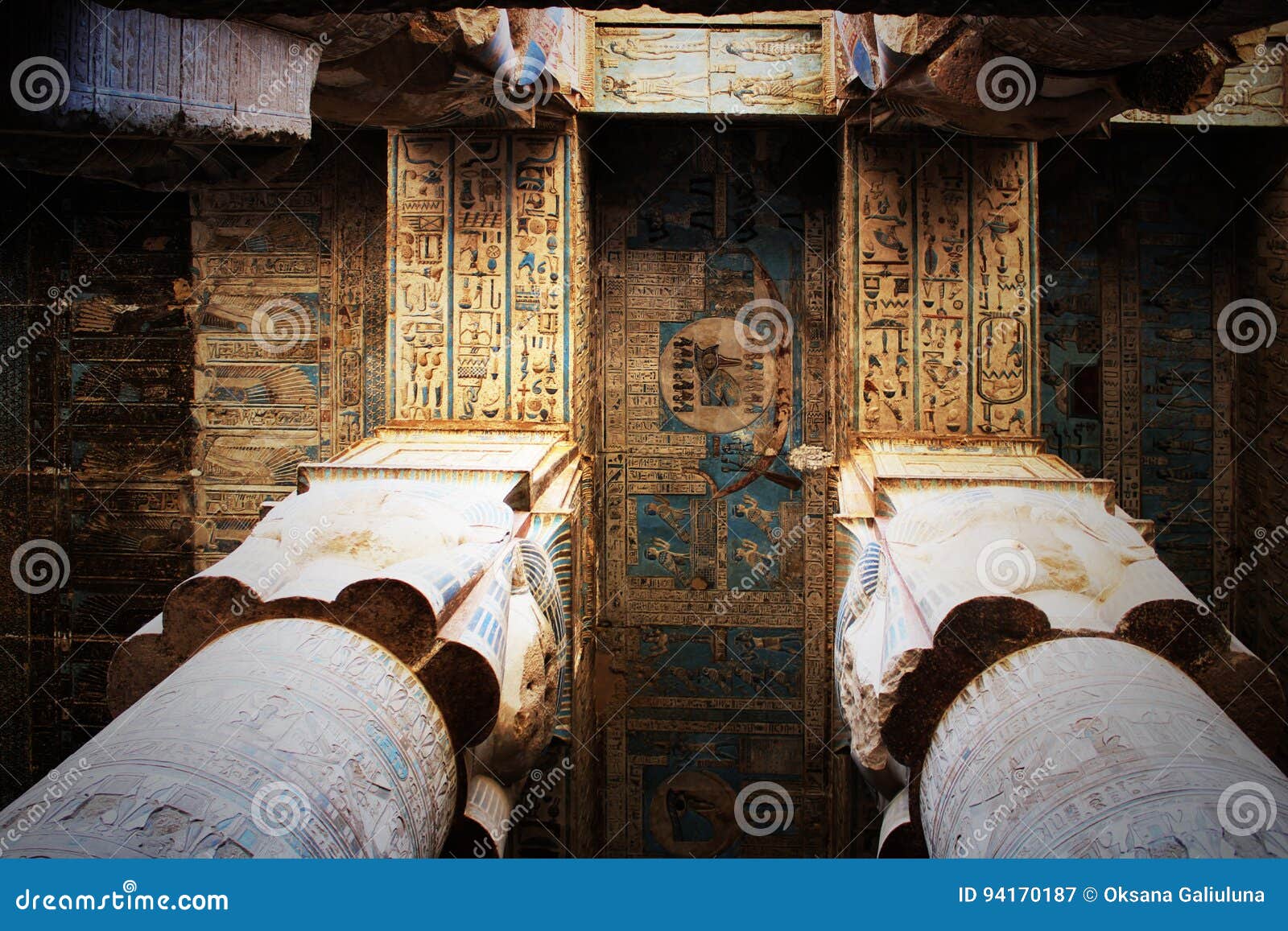 193 Egyptian Ceiling Columns Stock Photos - Free & Royalty-Free Stock ...