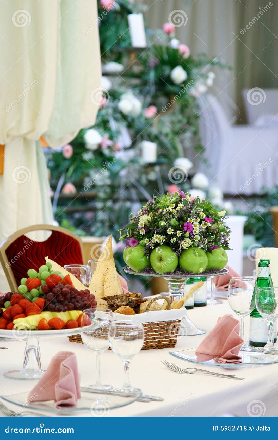 The celebratory table stock photo. Image of cake, party - 5952718