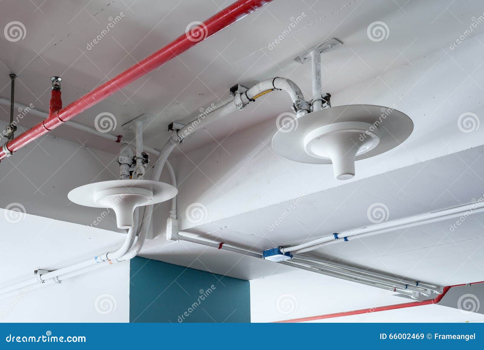 Cell Mobile Phone Equipment Antenna Telecommunications Transmitters ...