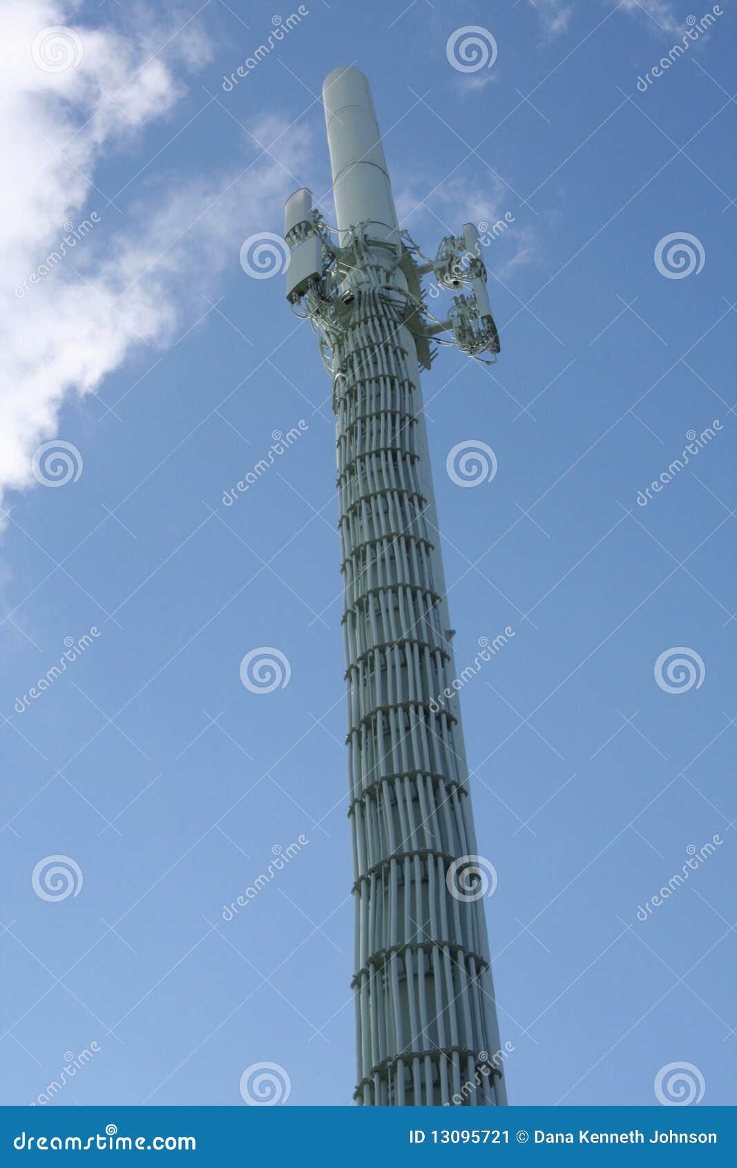 Relay Tower Transmitter Station Of 5g Internet And Telecommunication ...