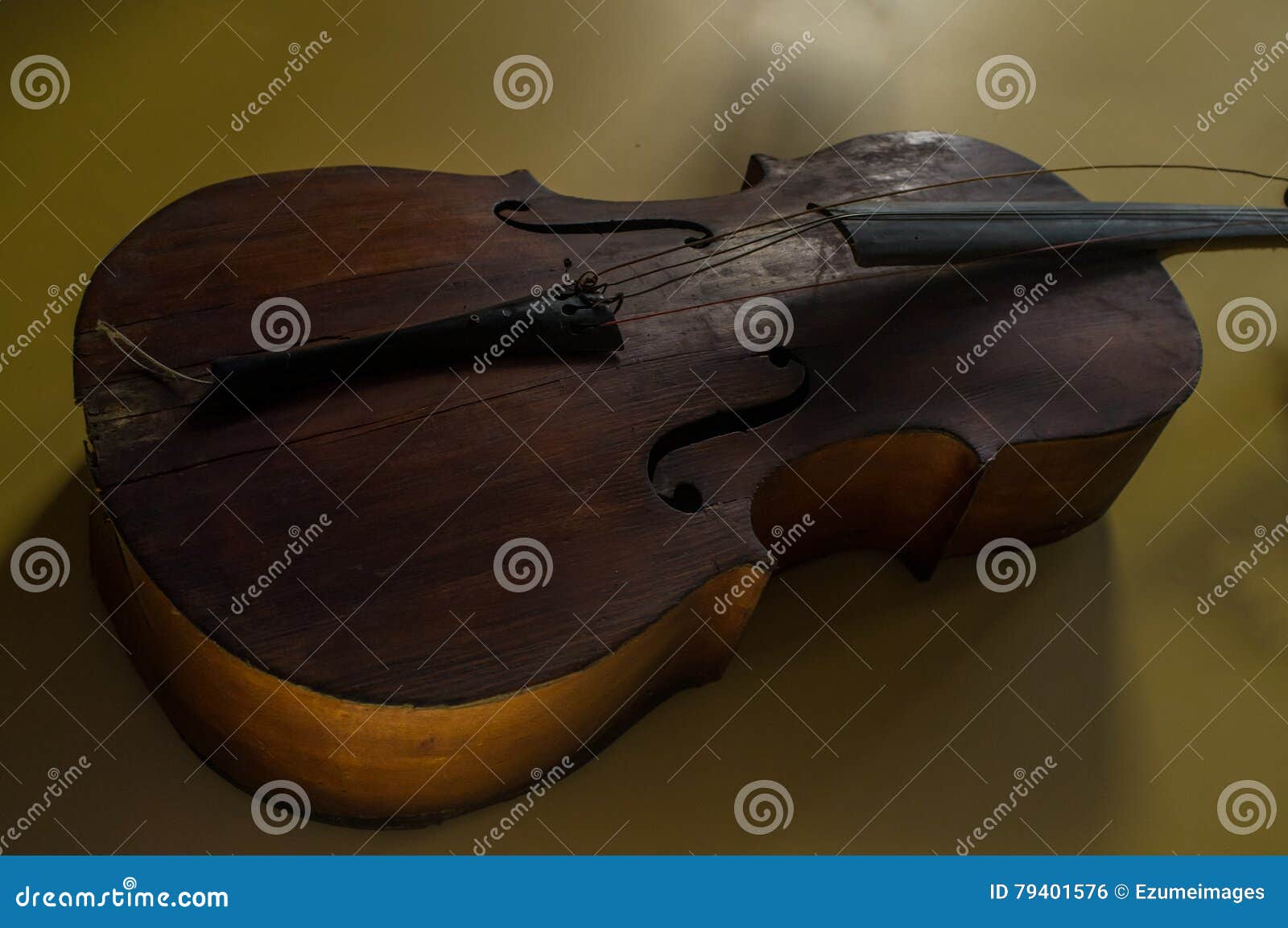 Cello Yellow Wall stock photo. Image of music, jazz, upright - 79401576