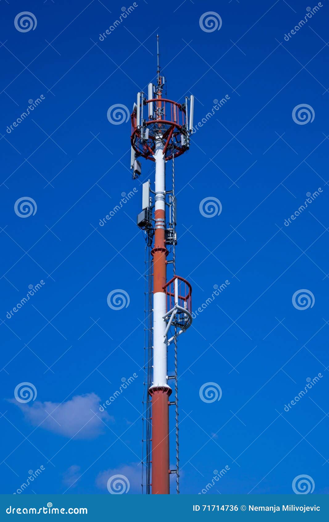 Cellular Network Antenna Pole Stock Photo - Image of antenna, mobile ...