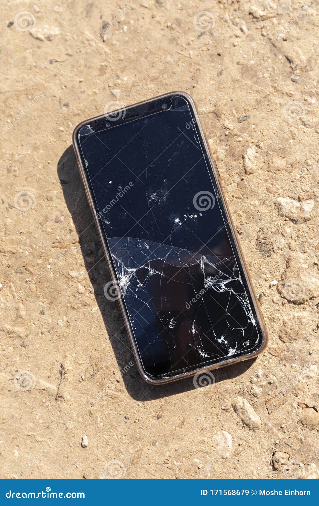 A Broken Cellphone stock image. Image of shattered, glass - 171568679