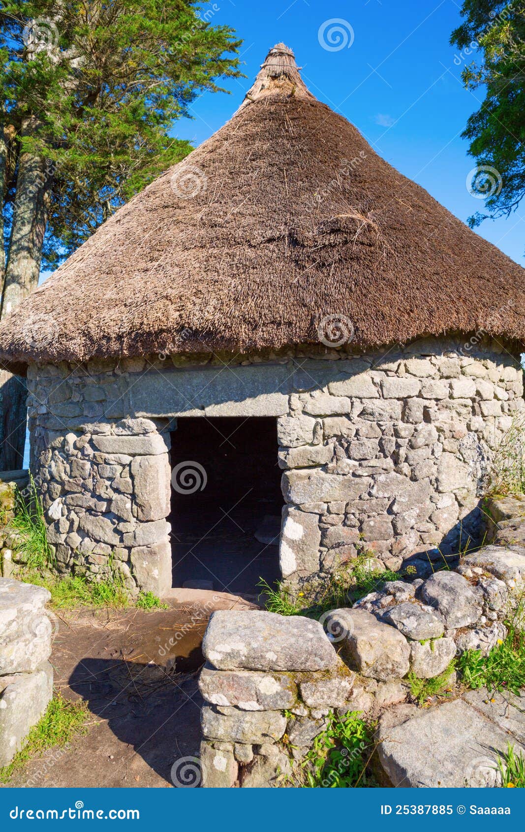 Celtic shack #1 stock image. Image of isolated, outdoors - 25387885