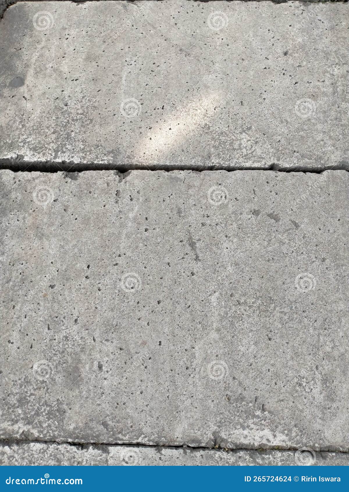 Cement in this Form As a Gutter Cover Stock Photo - Image of form, soil ...